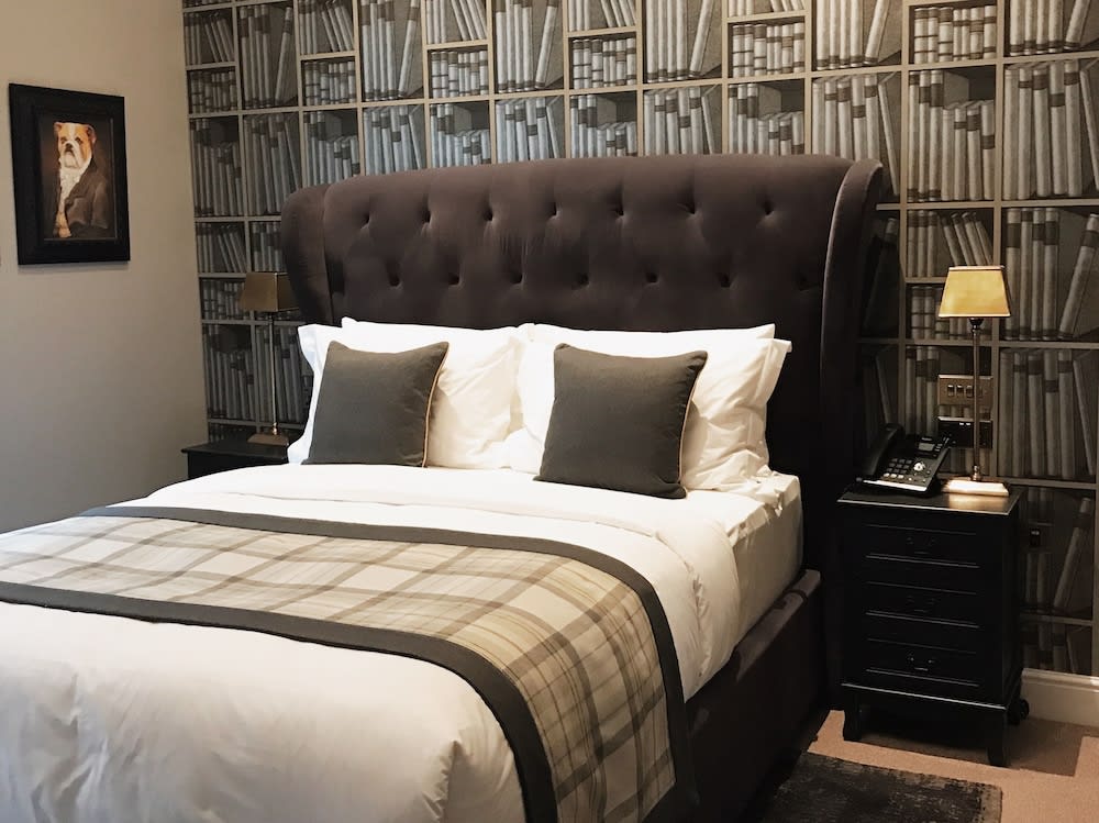 The Grafton Arms Pub & Rooms, London | Best deals | lastminute.com