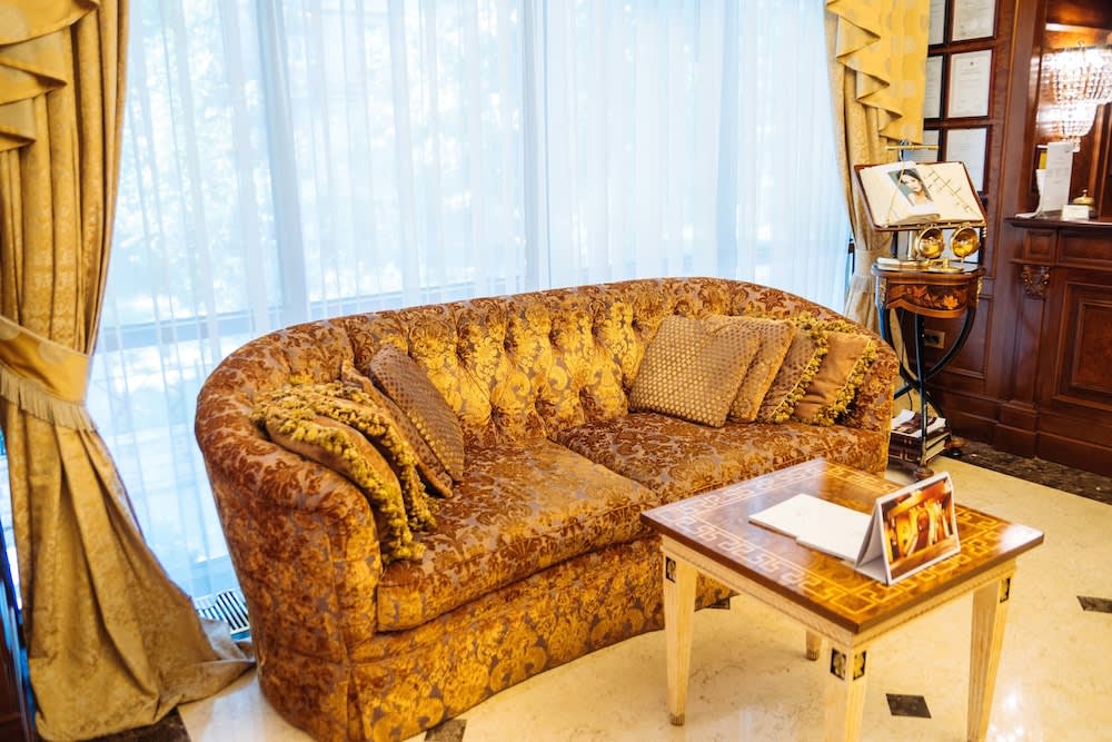 Nobil Luxury Boutique Hotel, Chisinau | Günstige Angebote | lastminute ...