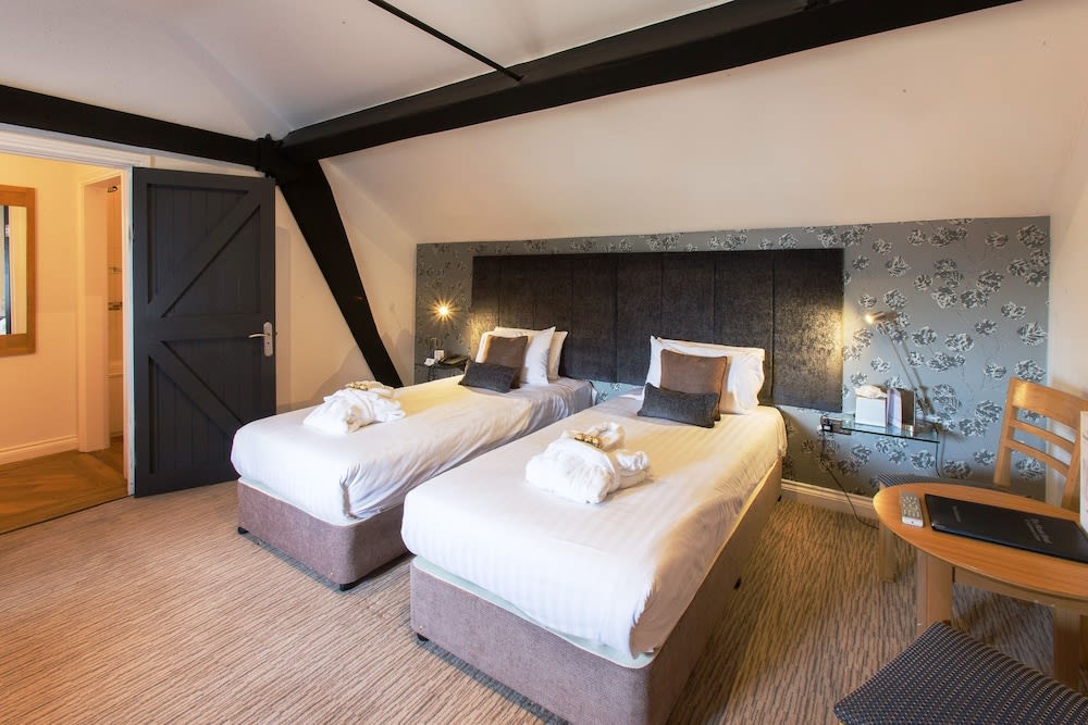 The Mount Country Manor Hotel & Golf Wolverhampton, Wolverhampton ...