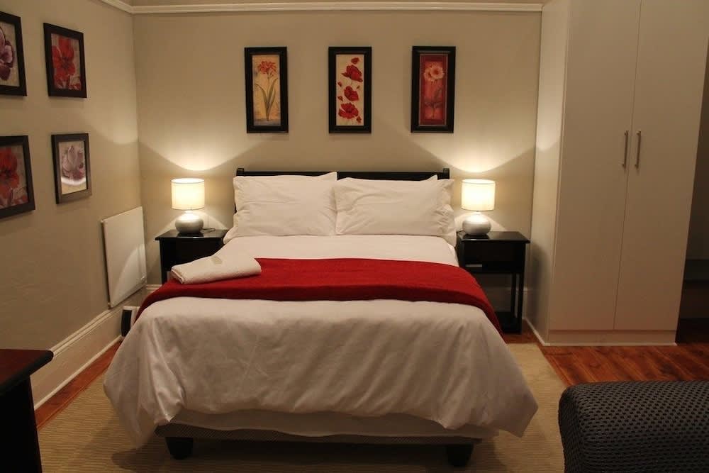 Tranquil House B&B 10 Berry St, Queenstown | Günstige Angebote ...