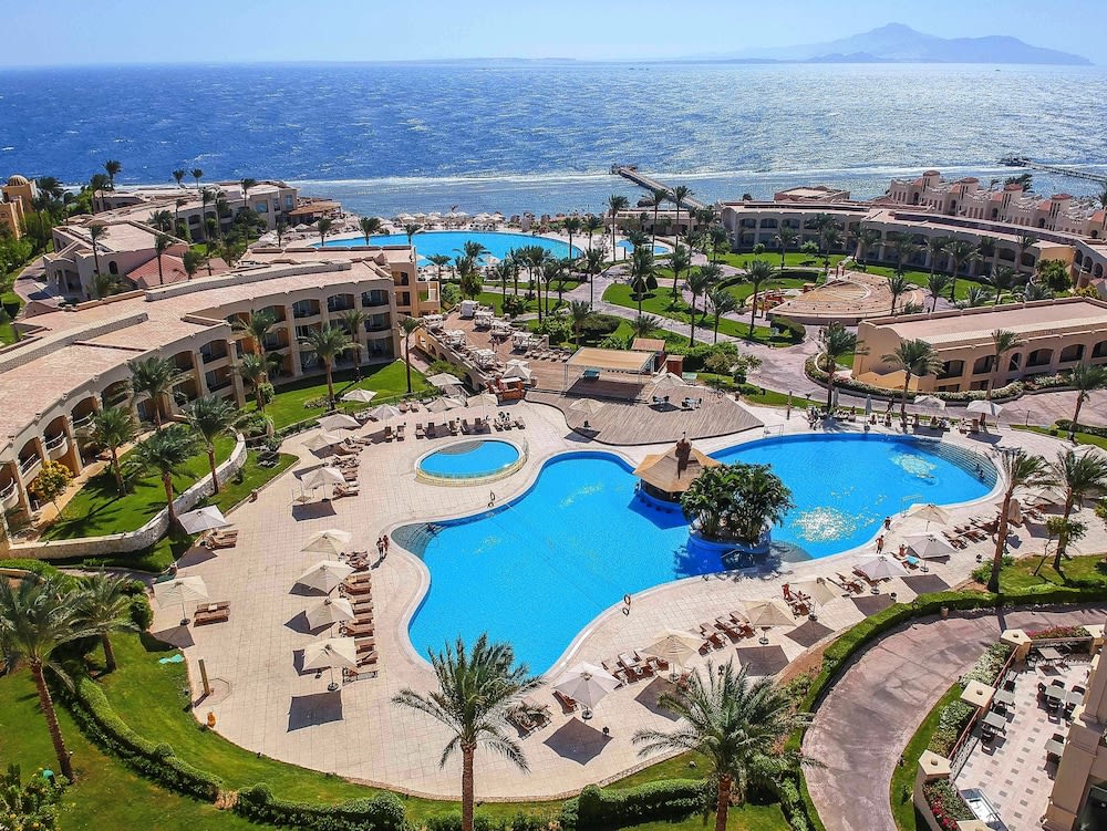 Cleopatra Luxury Resort Sharm El Sheikh, Sharm El Sheikh | Offerte top ...