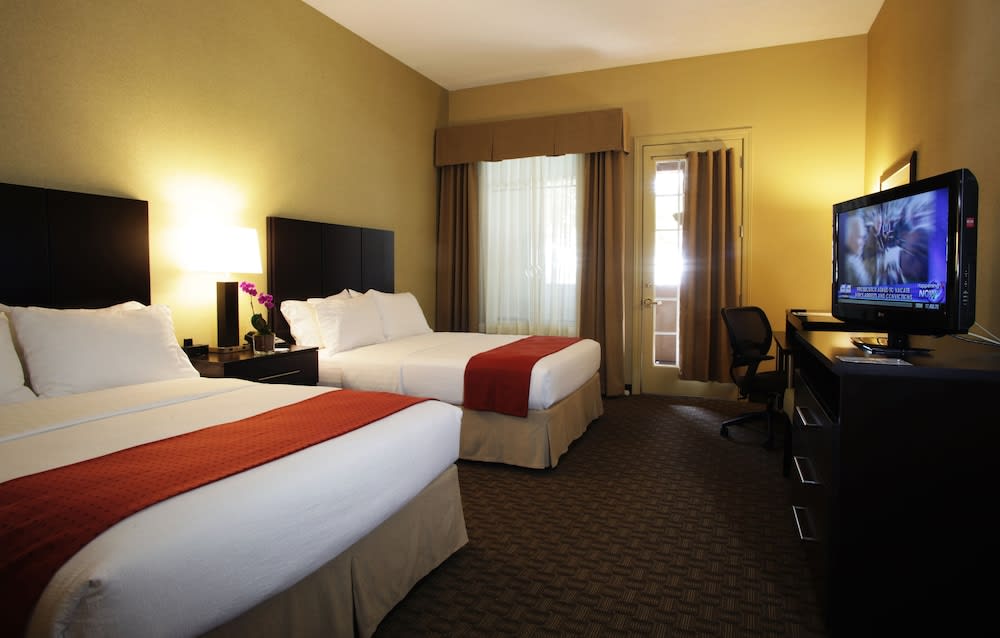 Holiday Inn PHOENIX - CHANDLER by IHG, Chandler (AZ) | Best deals ...