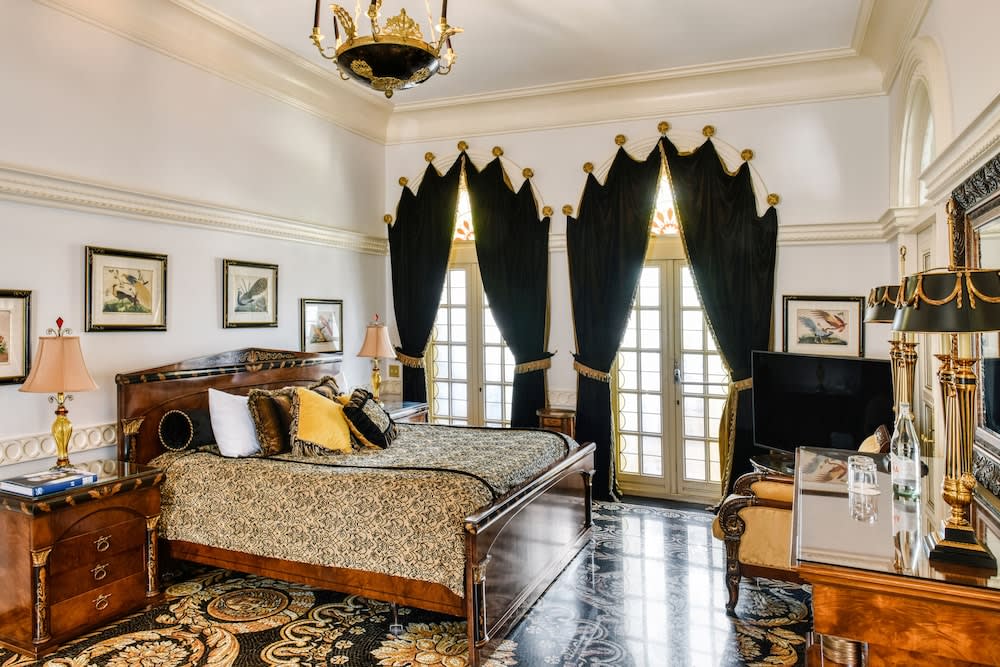 The Villa Casa Casuarina, Miami Beach (FL) | Best deals | lastminute US