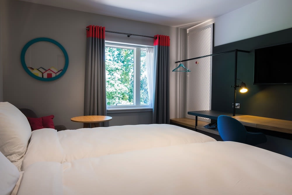 Lodge at Solent, Fareham | Best deals | lastminute.com