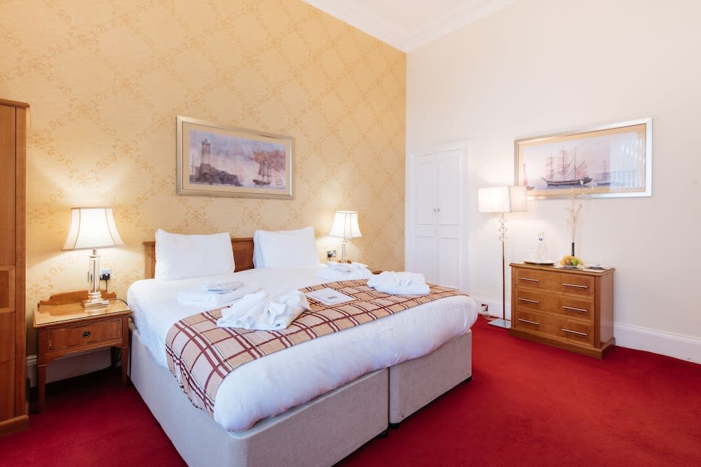 Premier Inn Torquay Seafront, Torquay | Best deals | lastminute.com