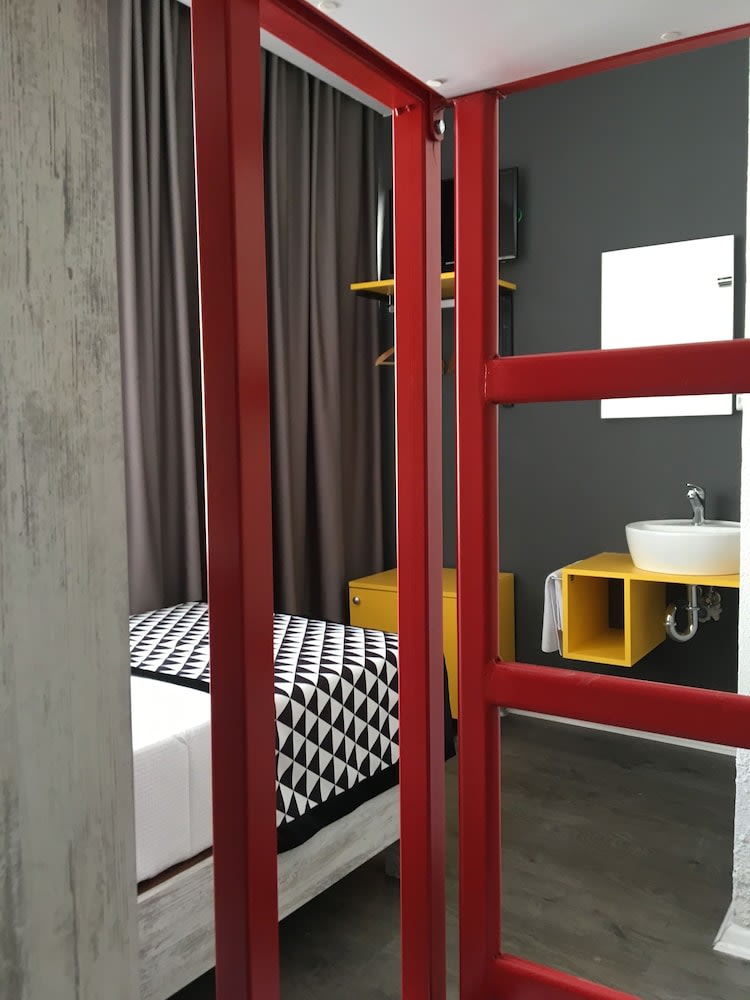 Piano Hotel, Izmir | Best deals | lastminute.com