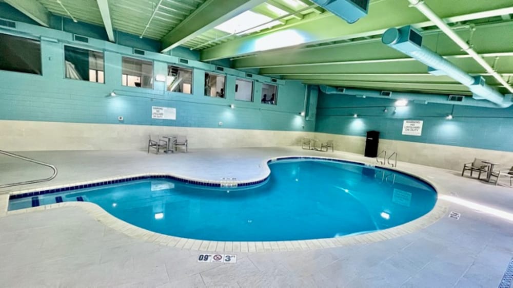 Holiday Inn Express FALL RIVER NORTH by IHG, Fall River | Günstige ...