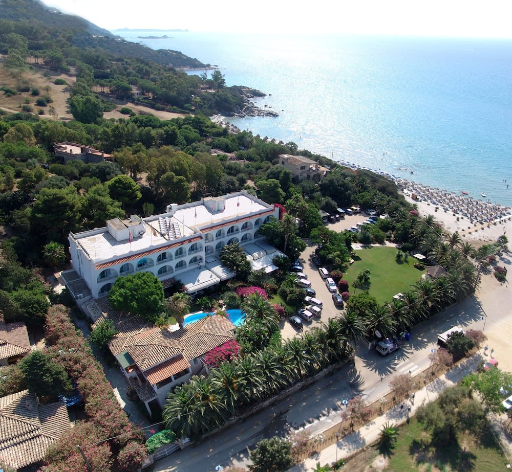 Almar Timi Ama Resort & Spa, Villasimius, Sardegna | Offerte top ...
