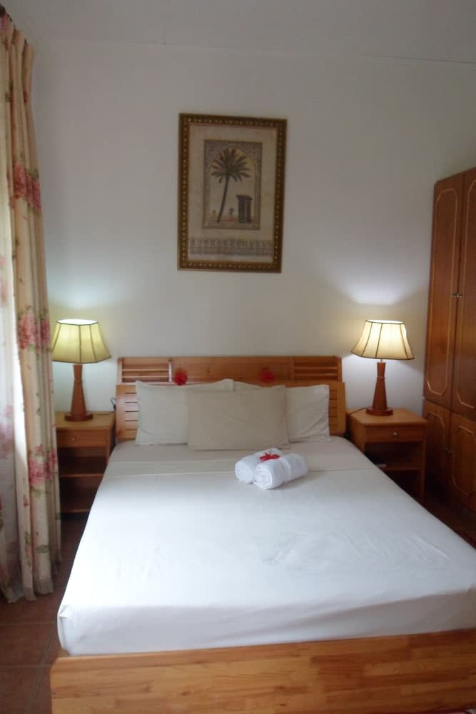 Reef Holiday Apartments, Mahe | Best deals | lastminute.com