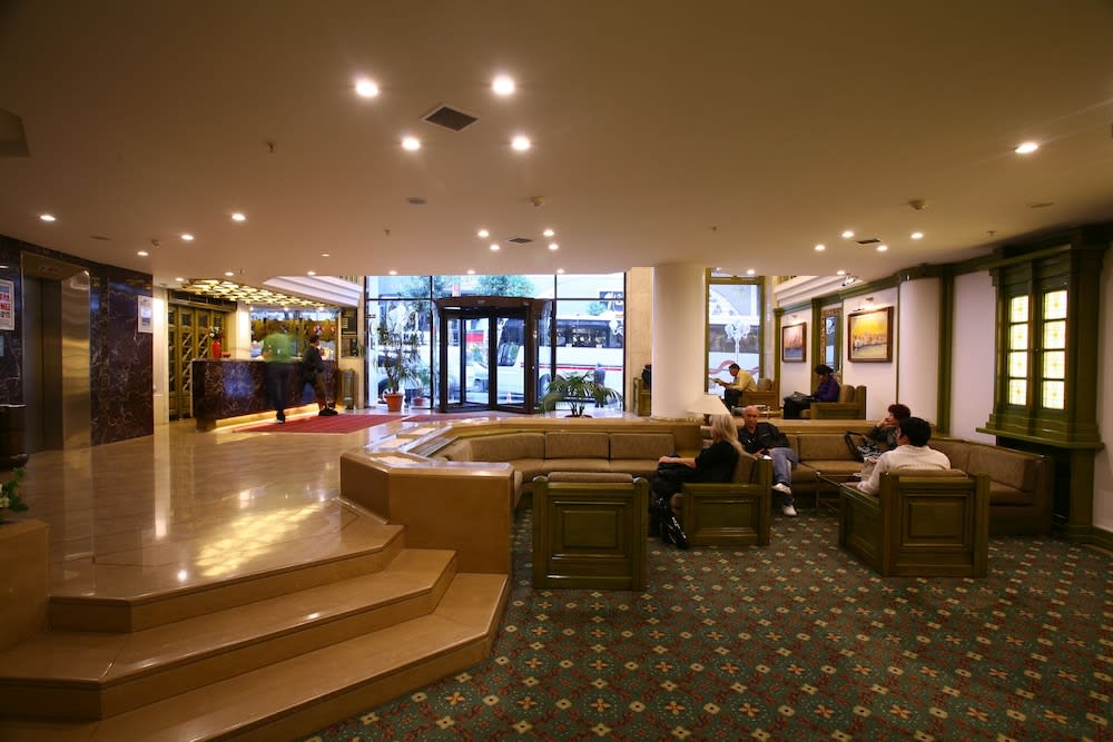 Istanbul Royal Hotel, Istanbul | Best deals | lastminute.com