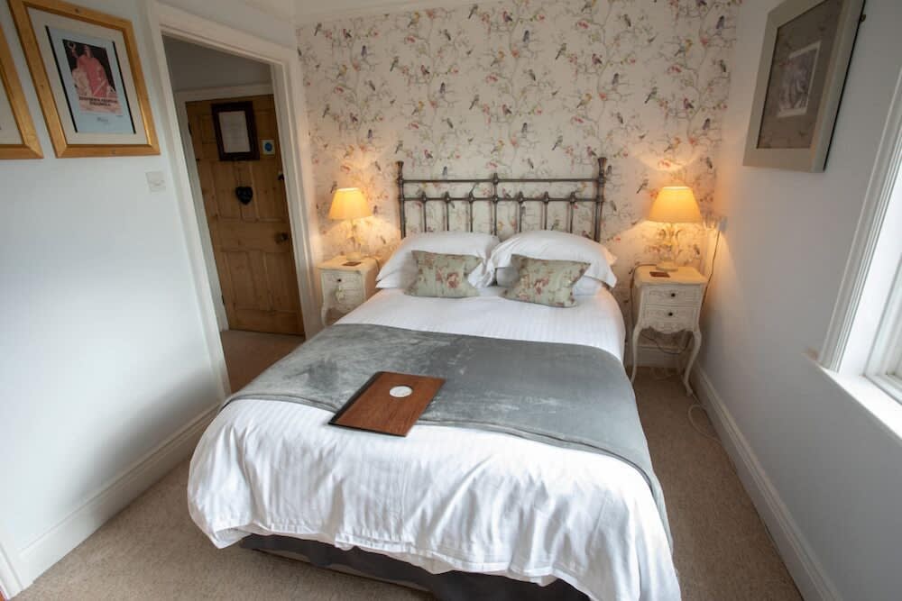 Premier Inn Stroud, Stroud | Best deals | lastminute.com