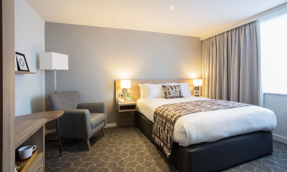 Premier Inn Liverpool (Roby), Liverpool | Best deals | lastminute.com