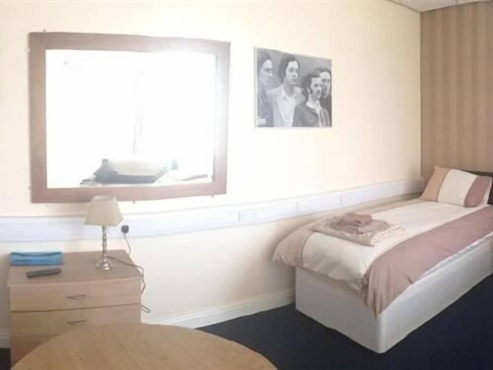 Liverpool Gateway Inn, Liverpool | Best deals | lastminute.com