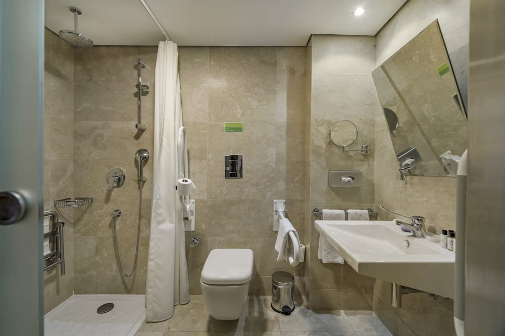 Holiday Inn ISTANBUL - OLD CITY by IHG, Istanbul | Best deals ...