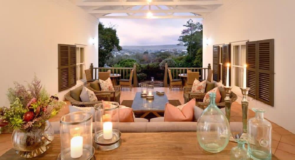 8A Grahamstown by The Oyster Collection, Grahamstown | Günstige ...