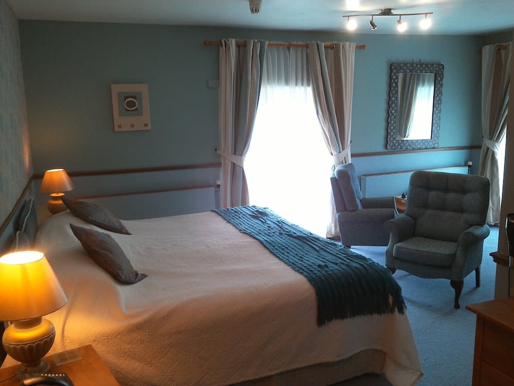 Meare Manor, Glastonbury | Best deals | lastminute.com