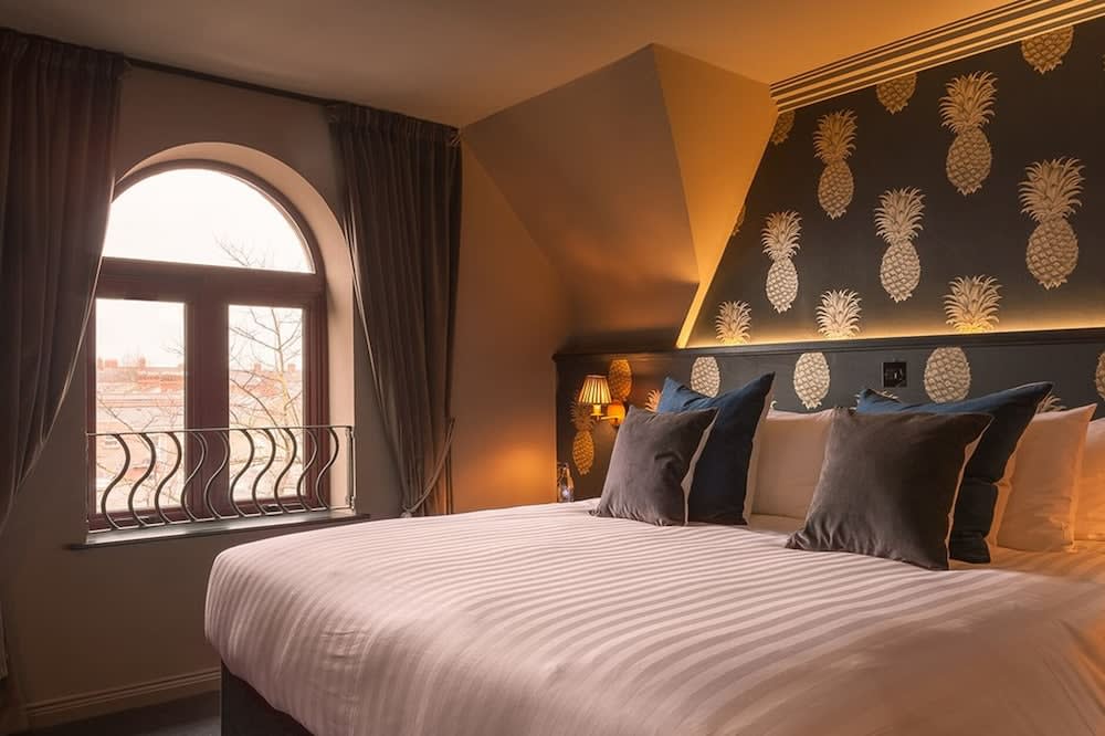 Premier Inn Belfast City Cathedral Quarter, Belfast | Best deals ...