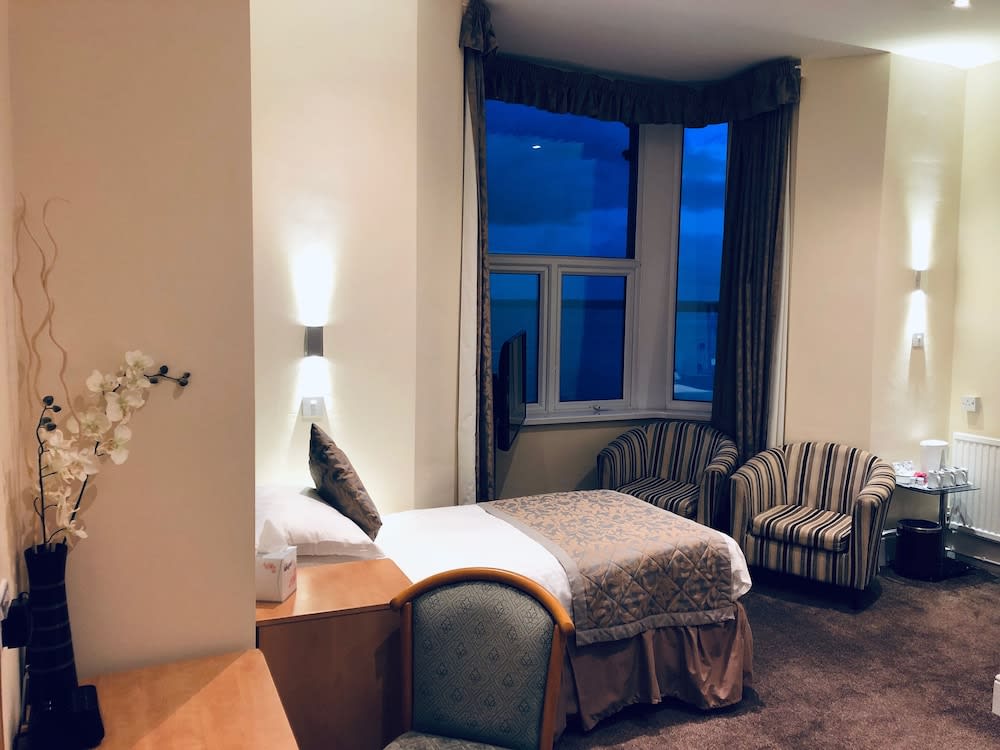 Membly Hall Hotel, Falmouth | Best deals | lastminute.com