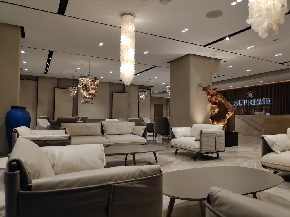 Supreme Hotel, Golem | Parhaat tarjoukset | lastminute FI