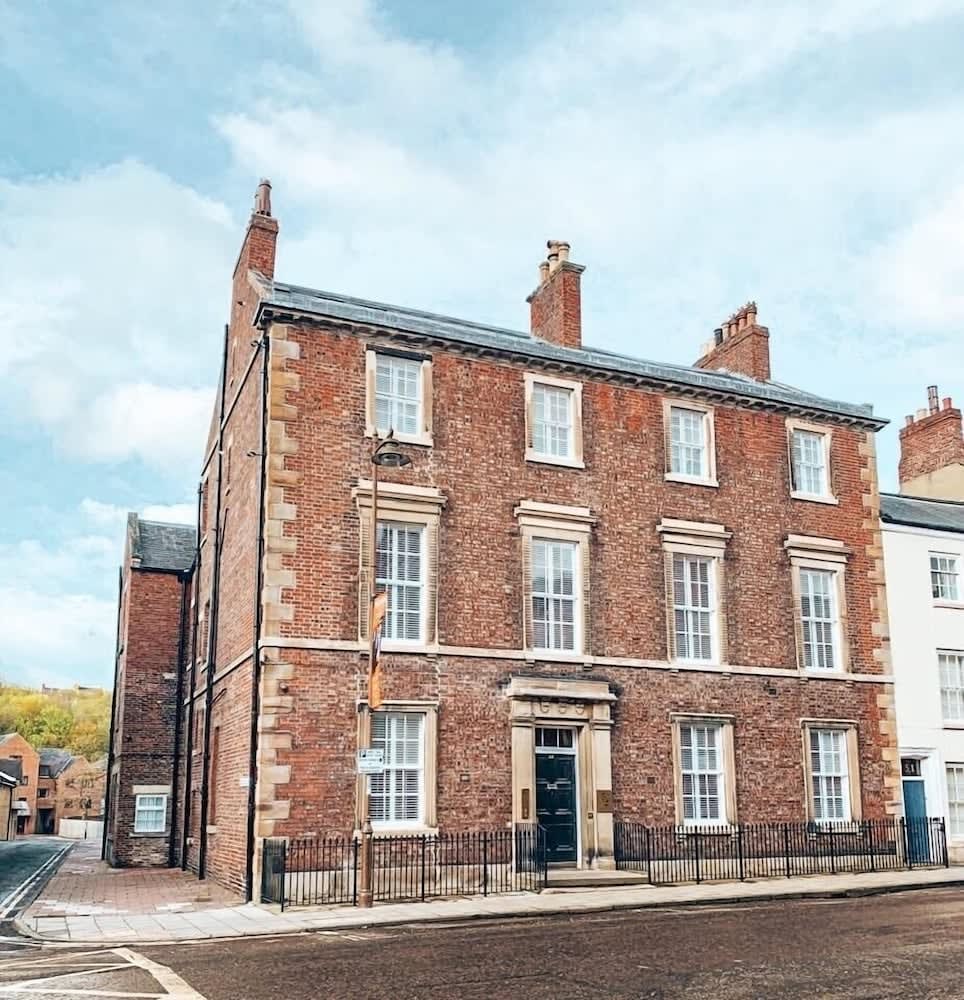 PREMIER INN DARLINGTON TOWN CENTRE, Darlington | Best deals ...