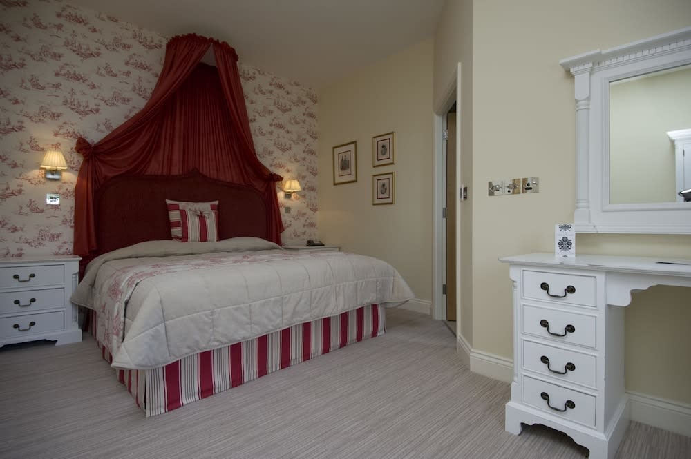 Orsett Hall, Grays | Best deals | lastminute.com