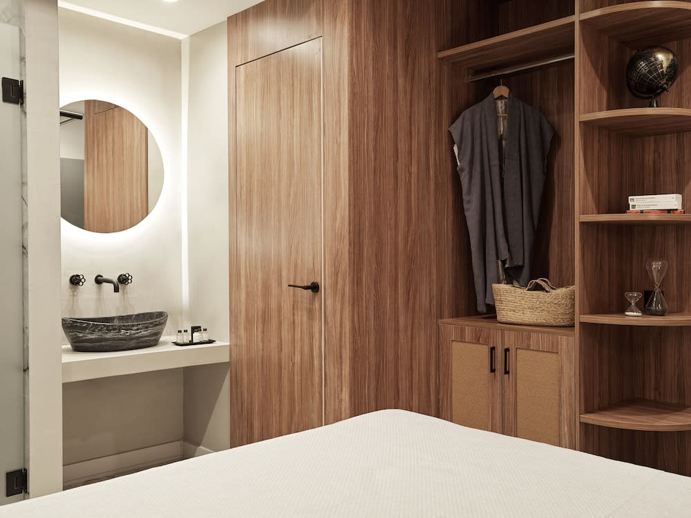 Athens City View Urban Suites, Athens | Best deals | lastminute.com