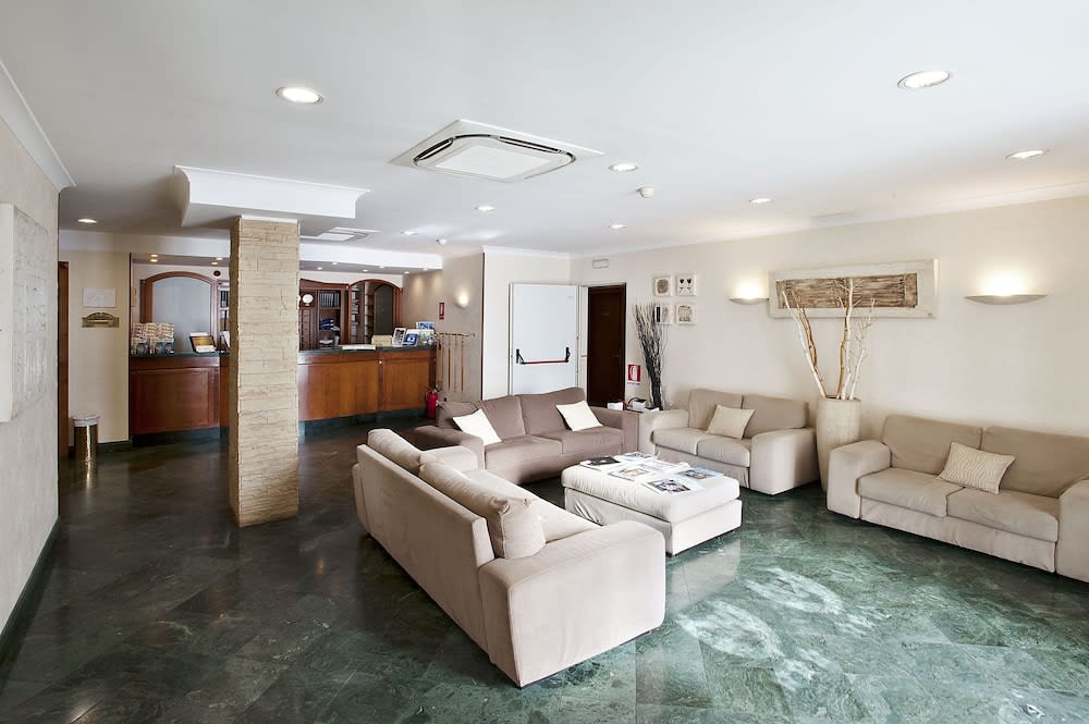 Romoli Hotel, Rome | Best deals | lastminute.com