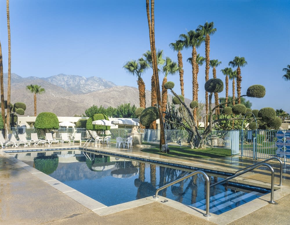 Desert Isle Resort, a VRI resort, Palm Springs | Best deals ...