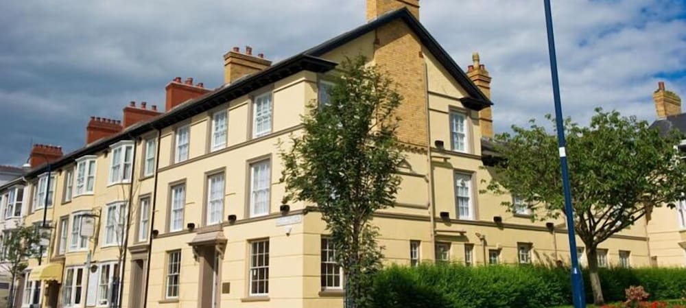 Premier Inn Aberystwyth, Aberystwyth | Best deals | lastminute.com