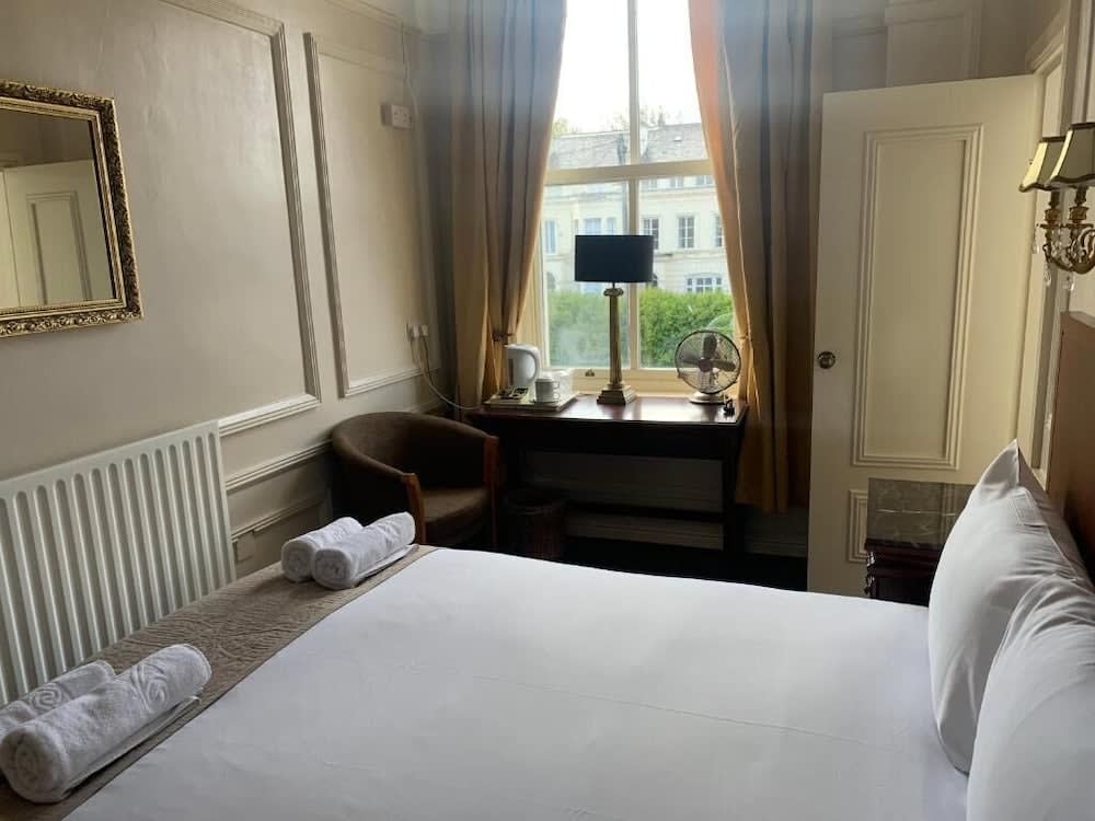 Beech Mount Hotel - Free Parking, Liverpool | Best deals | lastminute.com