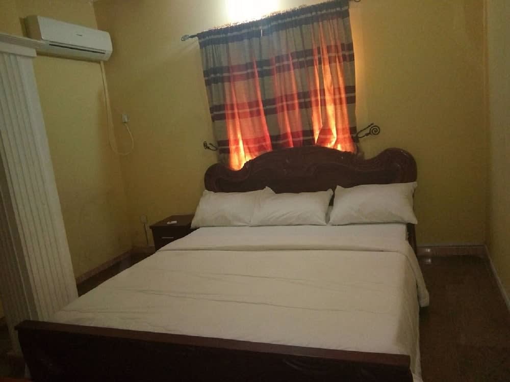 New Gate Lodge & Hospitality Ltd, Abuja | Best deals | lastminute US