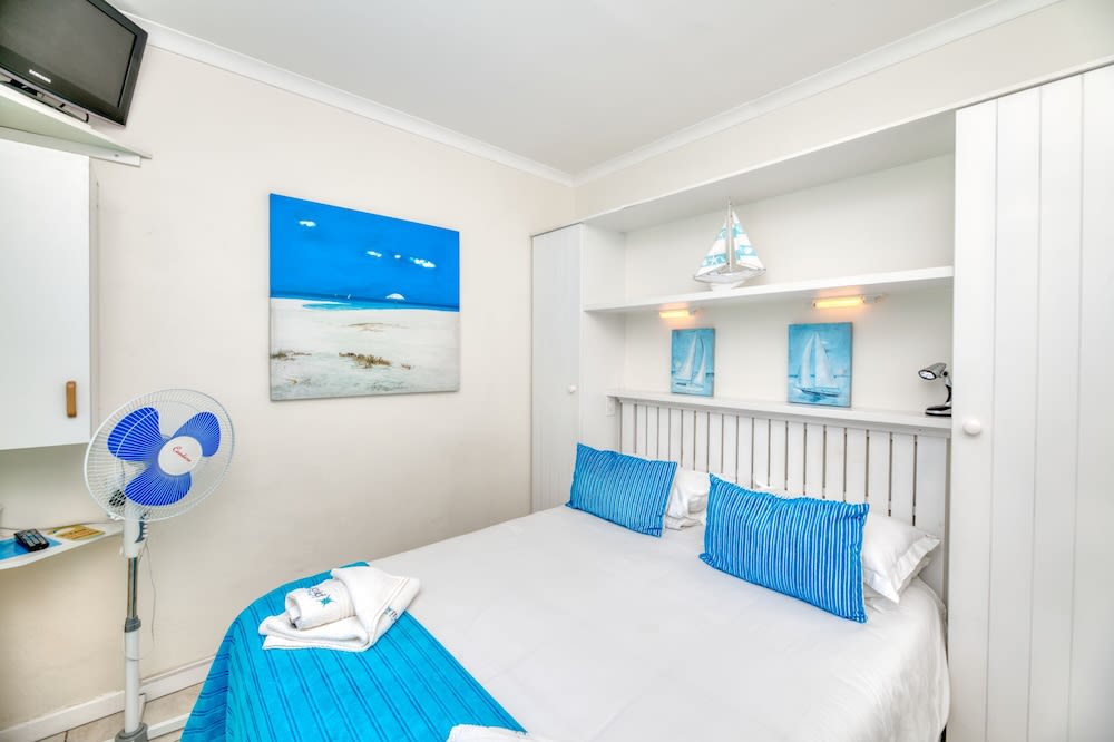 Mermaid Guest House, Struisbaai | Best deals | lastminute.com