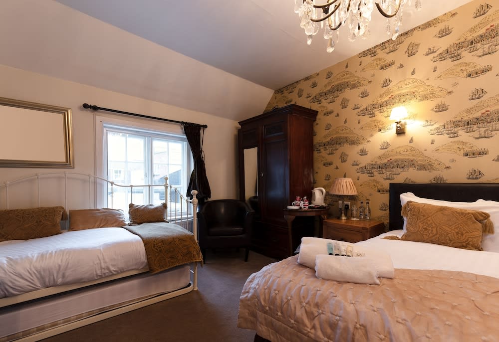 The Union Inn, Cowes | Best deals | lastminute.com