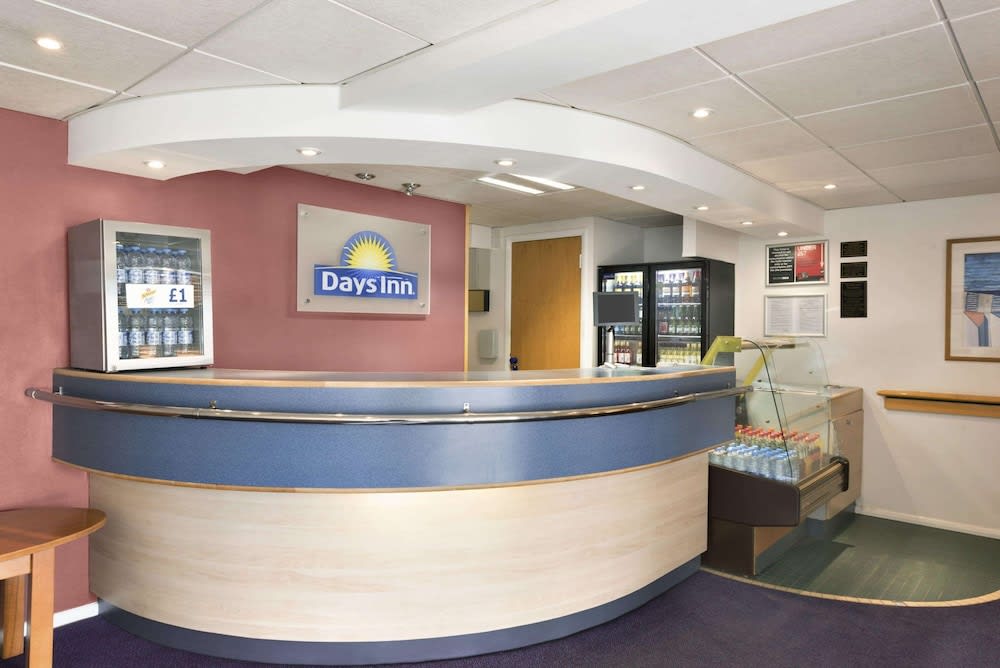 Premier Inn Newbury Town Centre South A339, Newbury | Best deals ...