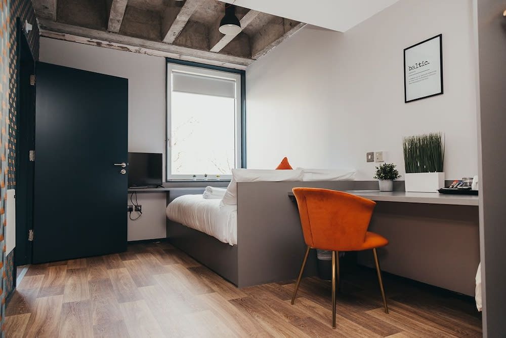 Quarter by Warren Collection, Belfast | Best deals | lastminute.com