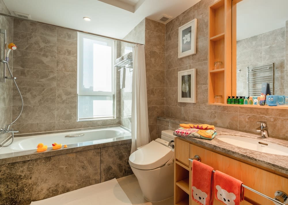 Shangri-La Dalian, Dalian | Best deals | lastminute.com