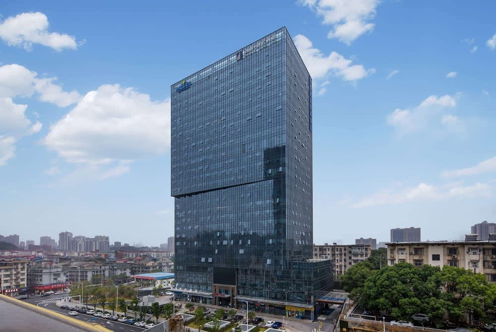 Microtel By Wyndham Changsha West, Changsha | Best deals | lastminute.com