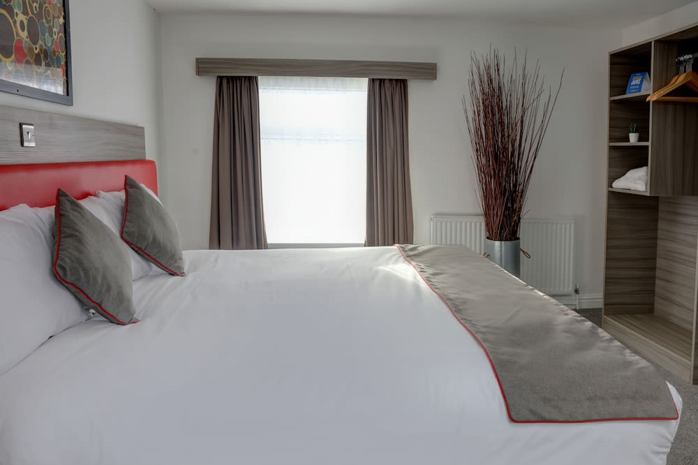 The Connaught Hotel Wolverhampton, Wolverhampton | Best deals ...