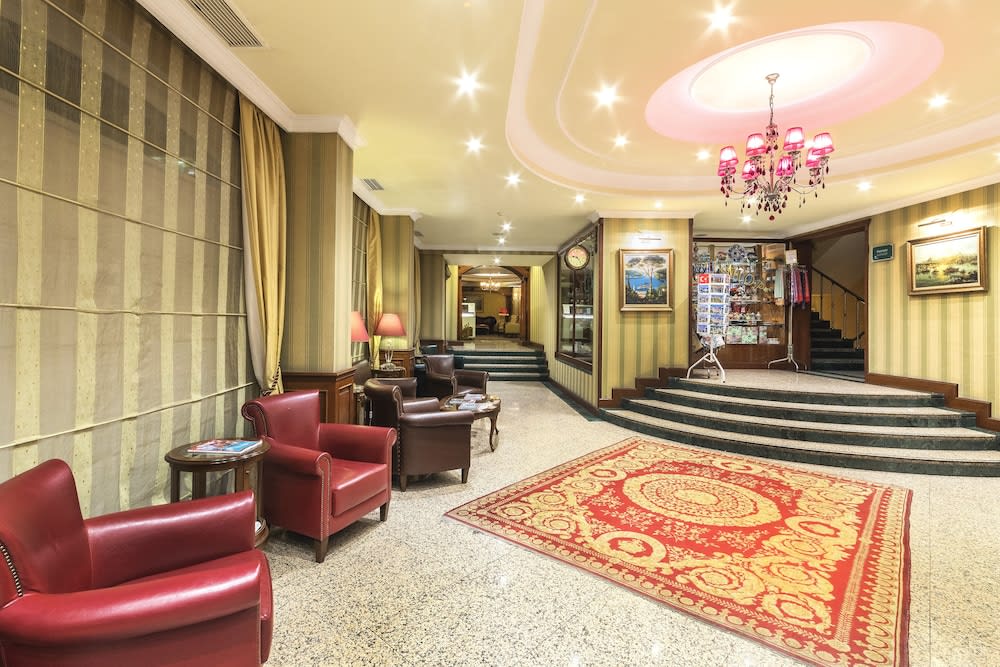Grand Yavuz Hotel Sultanahmet, Istanbul | Best deals | lastminute.com