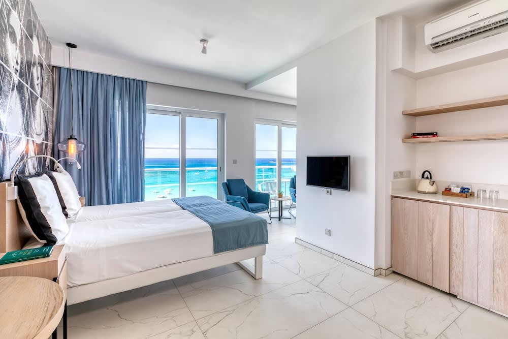 King Jason Protaras - Designed for Adults by Louis Hotels, Paralimni ...