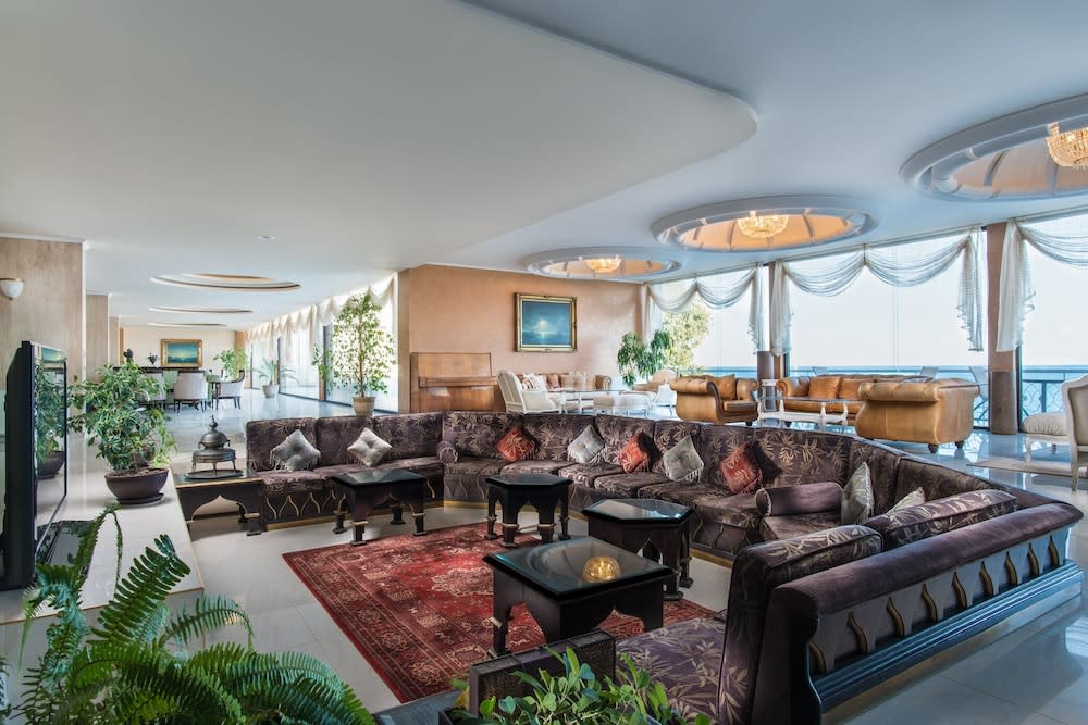 Palace Hotel - Sunny Day Resort, Varna | Best deals | lastminute.com