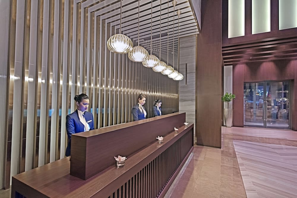 The Curve Hotel, Doha | Best deals | lastminute.com