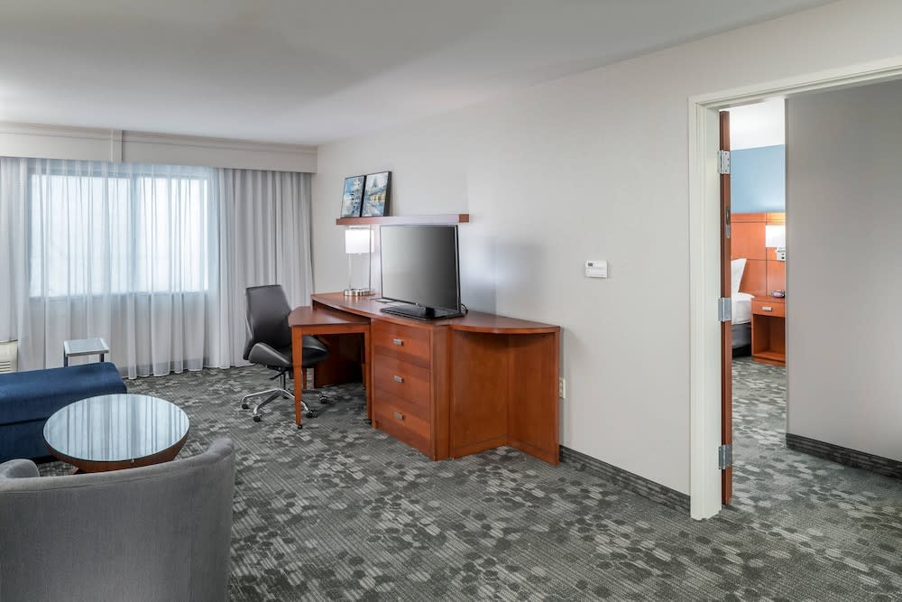 Courtyard by Marriott Austin North/Parmer Lane - Austin (TX ...