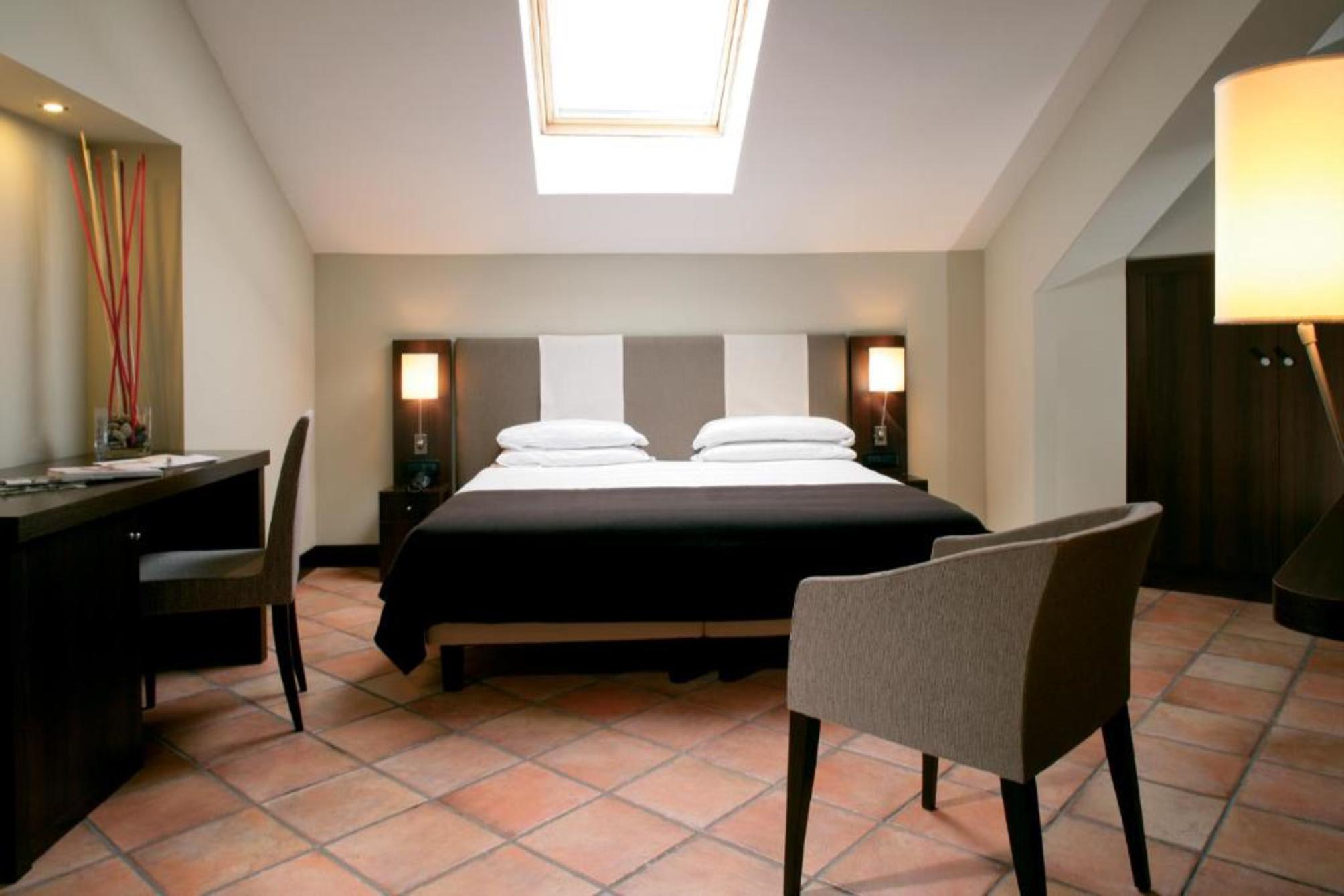 TH Roma - Carpegna Palace, Roma | Mejores ofertas | lastminute.com