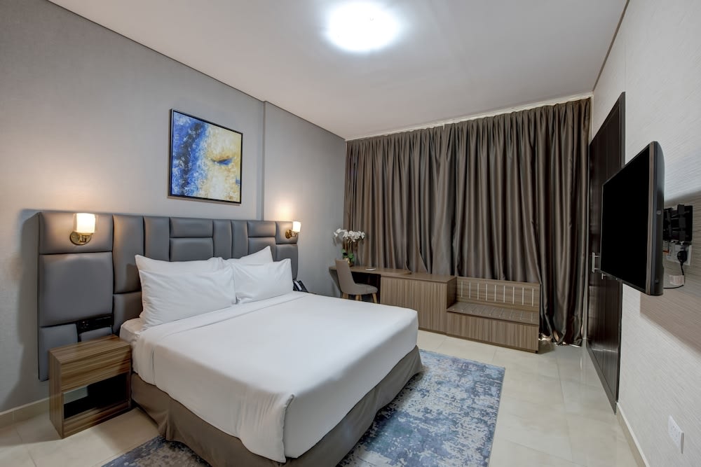 Royal Regency Suites Marina, Dubai | Best deals | lastminute.com