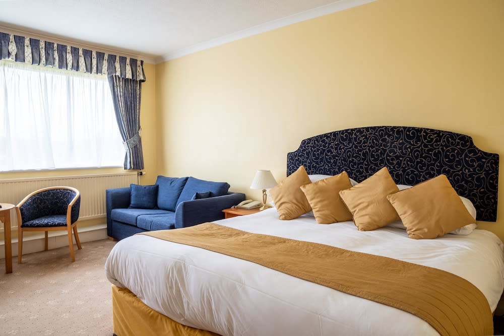 Tiverton Hotel Lounge & Venue, Tiverton | Best deals | lastminute.com