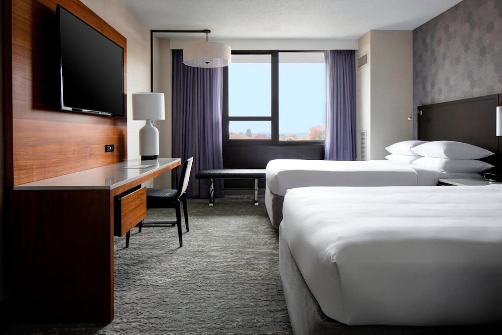 New York LaGuardia Airport Marriott, East Elmhurst | Best deals ...