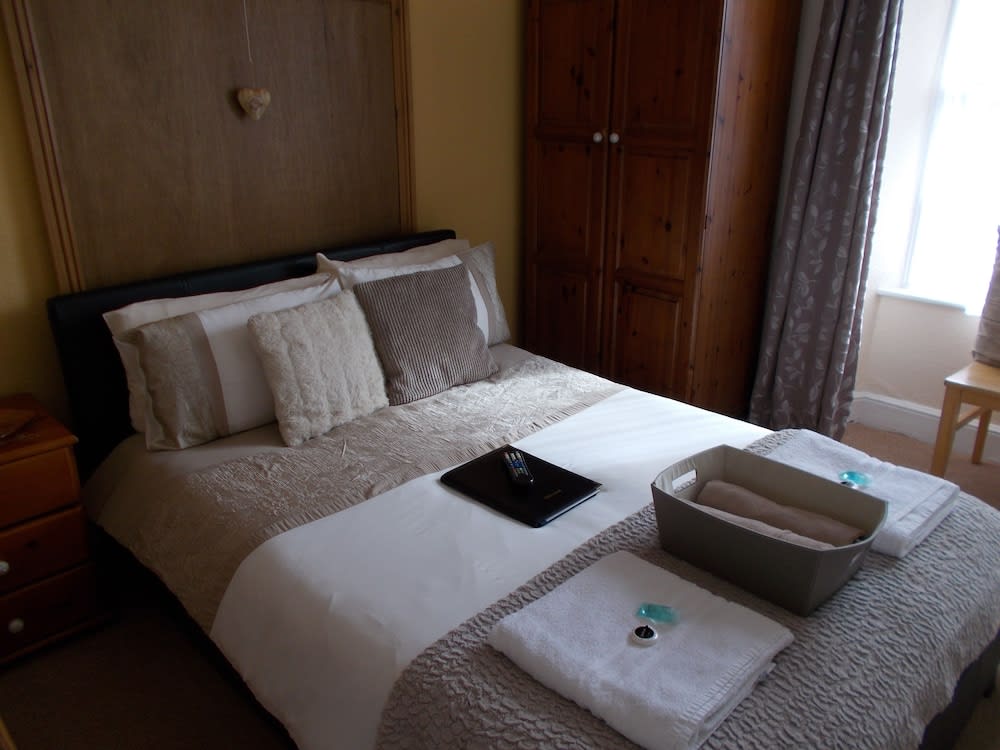 The White Lion Hotel, Machynlleth | Best deals | lastminute.com