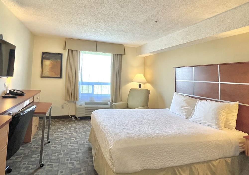 Days Inn By Wyndham Grande Prairie, Grande Prairie | Best deals ...