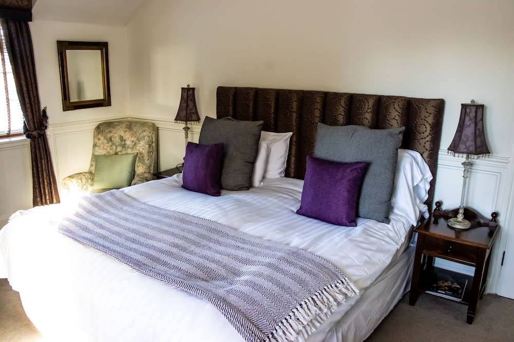 Lord Bute Hotel & Restaurant, Christchurch | Best deals | lastminute.com
